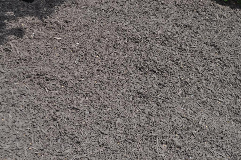 Brown Colored Mulch | Indianapolis Mulch | McCarty Mulch