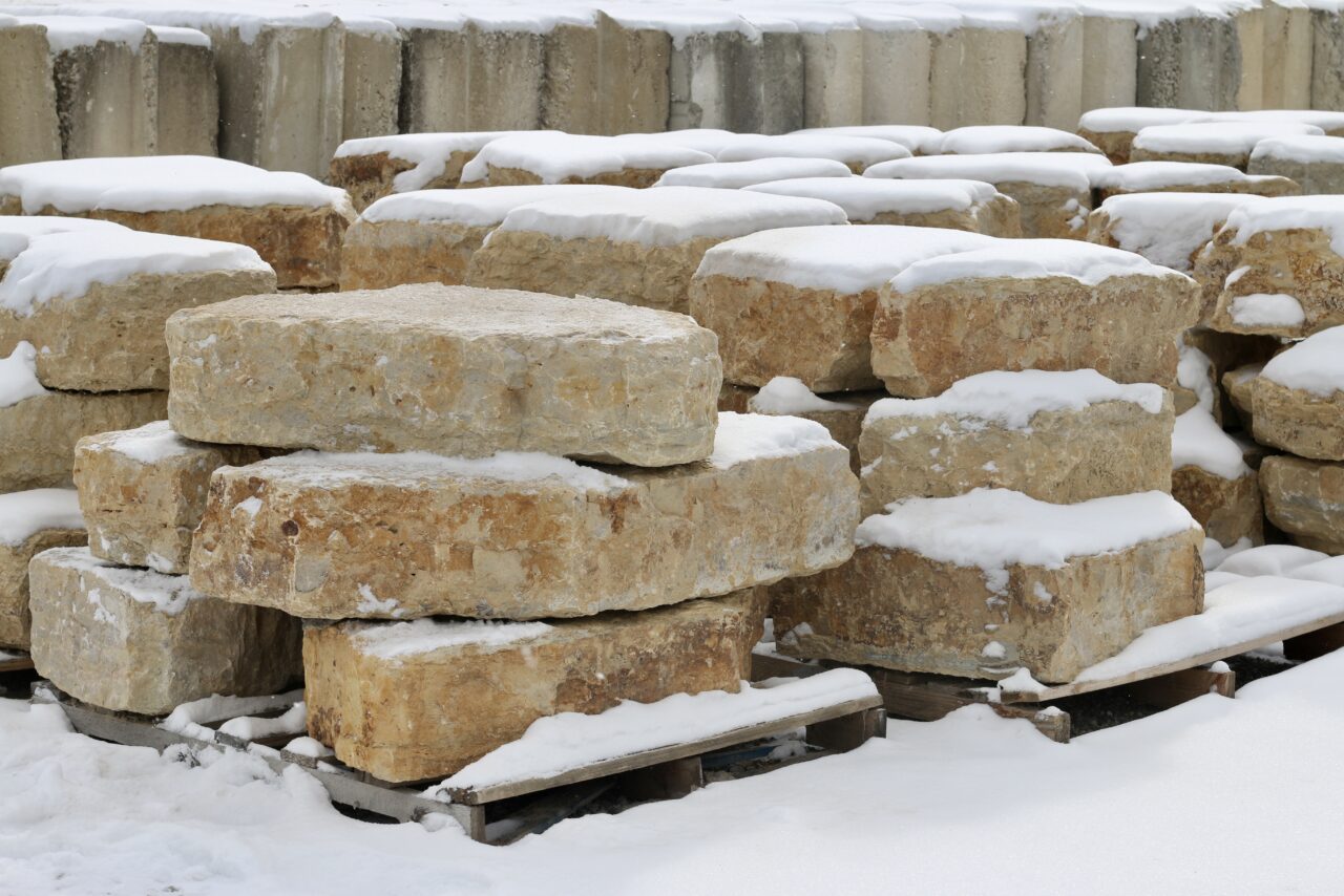 Limestone Outcropping - McCarty Mulch